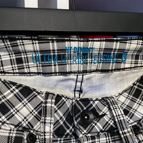 Hot Topic | Jeans | Hot Topic Ht Denim White Black Plaid Skinny High ...